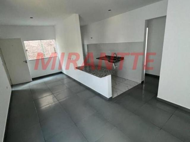 Apartamento de 43m² com 2 quartos