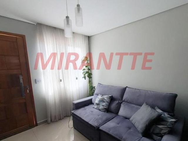Apartamento de 43m² com 2 quartos