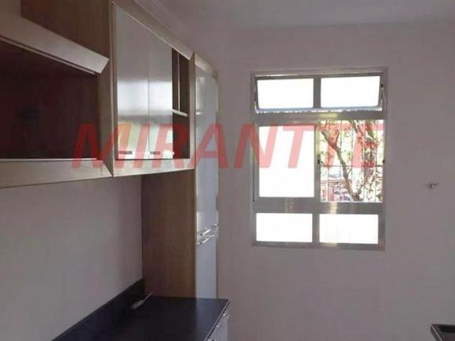 Apartamento de 43m² com 2 quartos