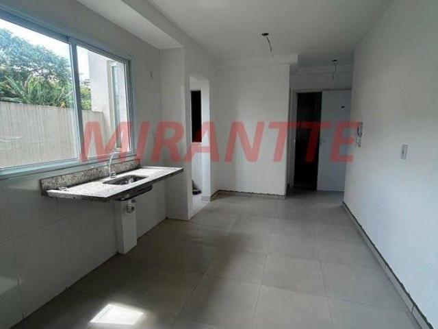 Apartamento de 43m² com 2 quartos