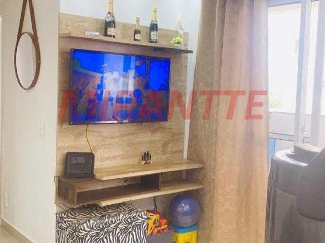 Apartamento de 43m² com 2 quartos