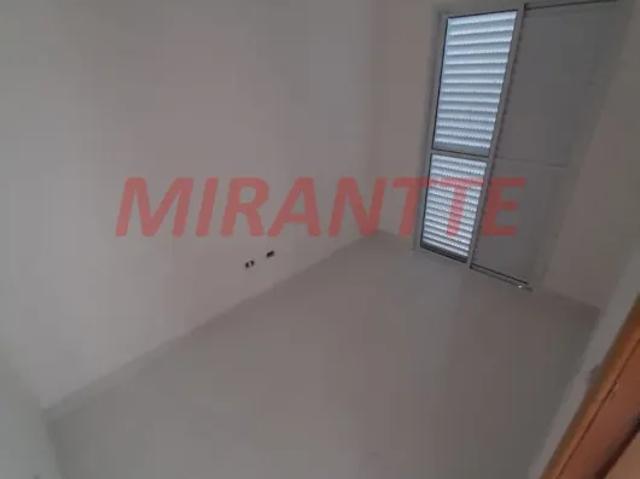 Apartamento de 43m² com 2 quartos em Jaçana