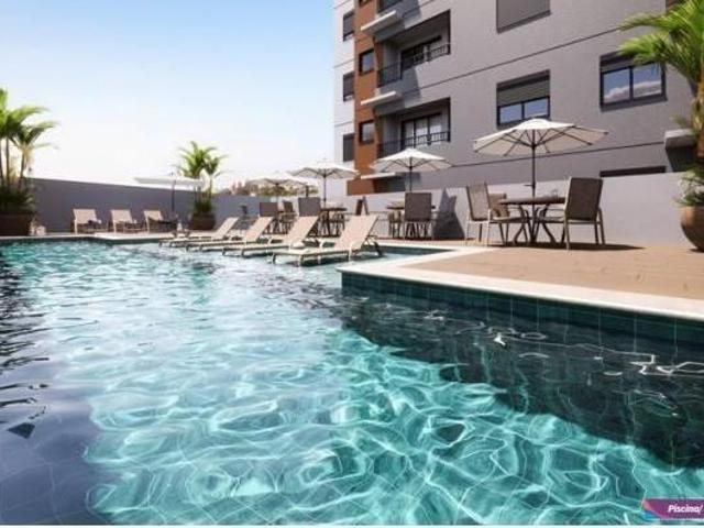 Apartamento de 40 m² com 2 quartos à venda em Jardim Roberto