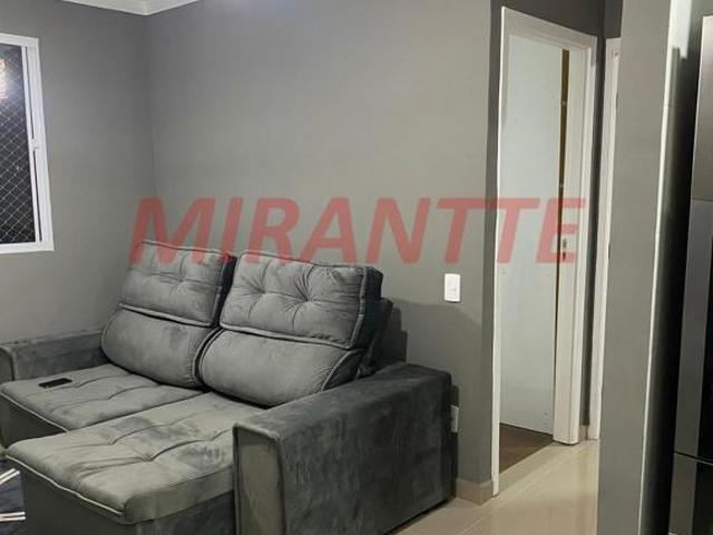 Apartamento de 40m² com 2 quartos