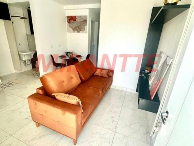 Apartamento de 40m² com 2 quartos