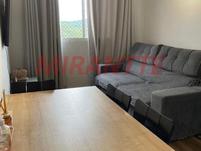Apartamento de 40m² com 2 quartos