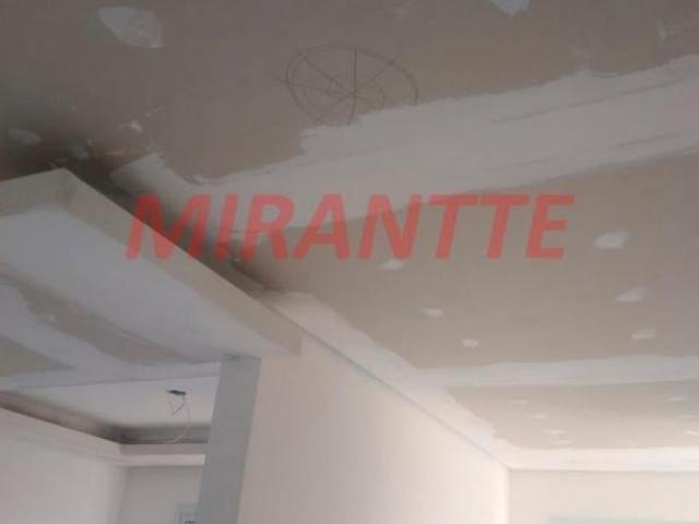 Apartamento de 40m² com 2 quartos