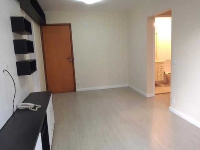 Apartamento de 40m² à venda, Itaim Bibi, São Paulo, SP. com 1 Dormitório, Sala, Sacada, Cozinha fun