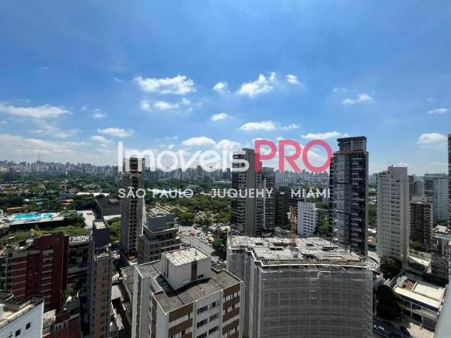 Apartamento de 40m² em condomínio novo a 400m da estação de metrô Moema