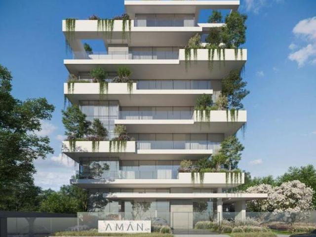 Apartamento de 414 m² com 4 quartos à venda em Batel