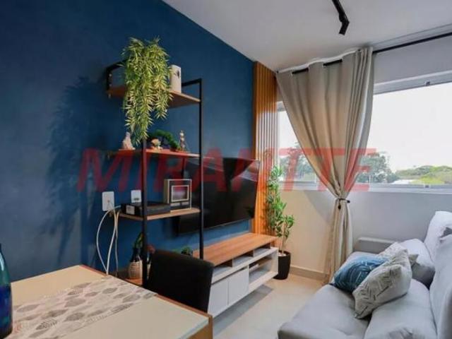 Apartamento de 41m² com 2 quartos