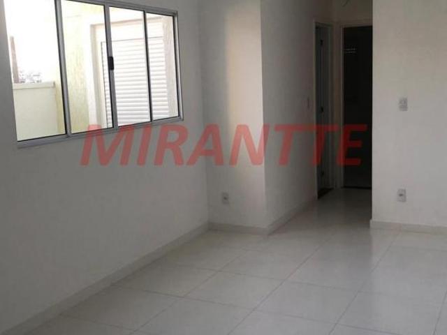 Apartamento de 41m² com 2 quartos