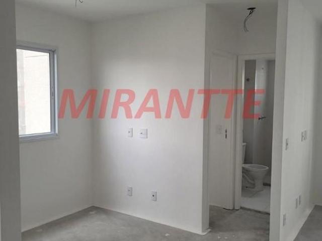 Apartamento de 41m² com 2 quartos
