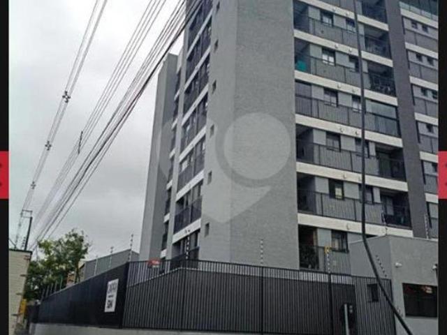 Apartamento de 42 m² com 2 quartos à venda em Pinheirinho