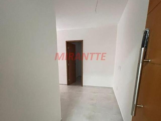 Apartamento de 42m² com 2 quartos