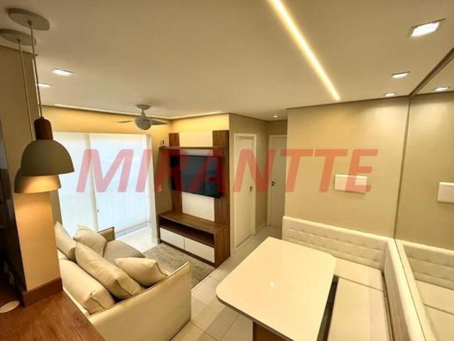Apartamento de 42m² com 2 quartos