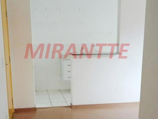 Apartamento de 42m² com 2 quartos