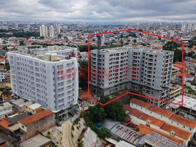 Apartamento de 42m² com 2 quartos