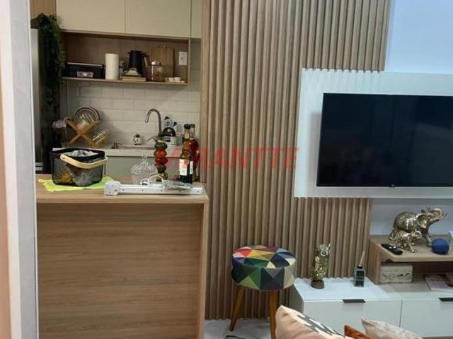 Apartamento de 42m² com 2 quartos