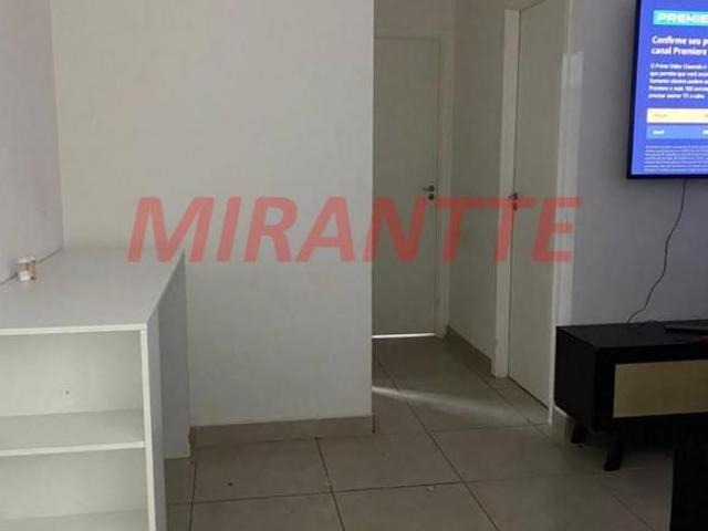 Apartamento de 42m² com 2 quartos