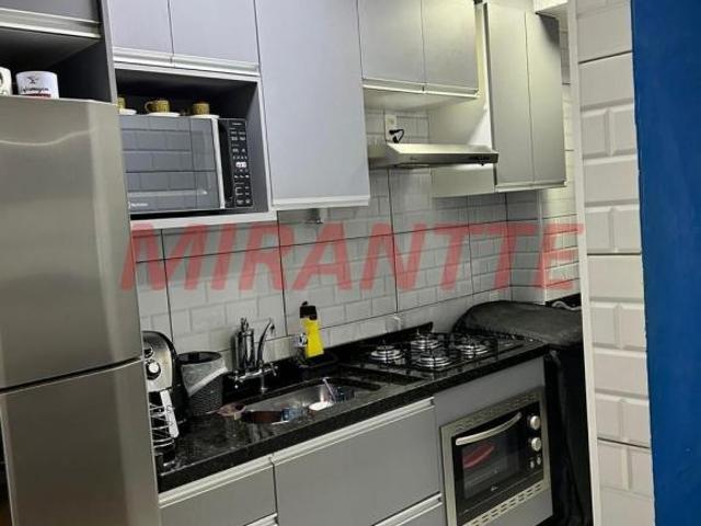 Apartamento de 42m² com 2 quartos