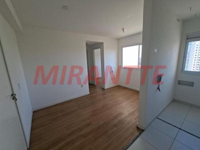 Apartamento de 42m² com 2 quartos