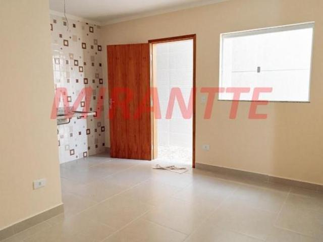 Apartamento de 42m² com 2 quartos