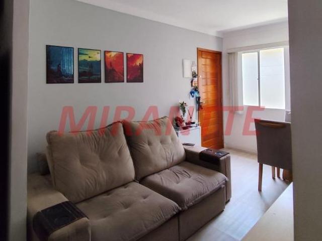 Apartamento de 42m² com 2 quartos
