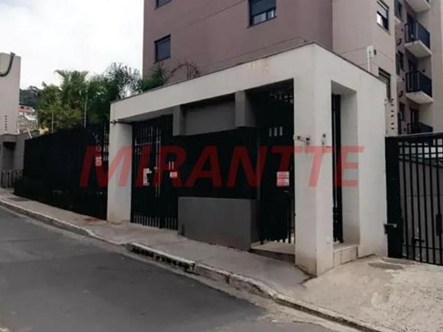 Apartamento de 42m² com 2 quartos