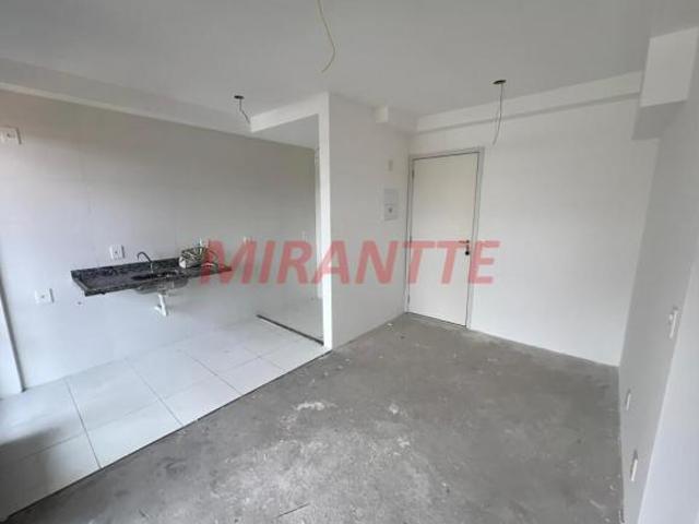 Apartamento de 42m² com 2 quartos