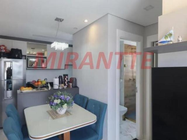 Apartamento de 42m² com 2 quartos
