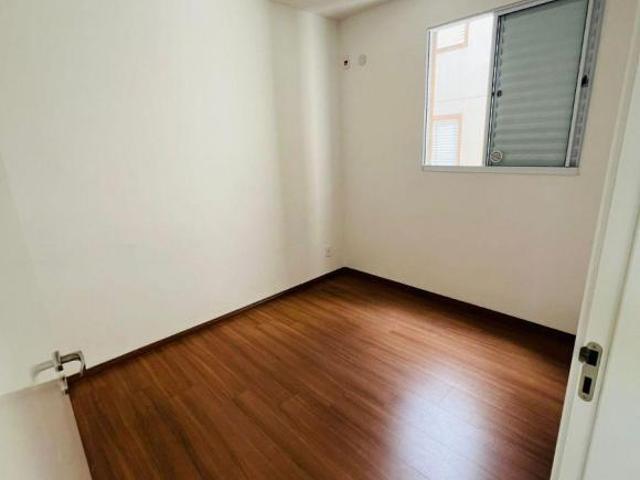 Apartamento de 47 m² com 2 quartos à venda em Condomínio Lar Madrid