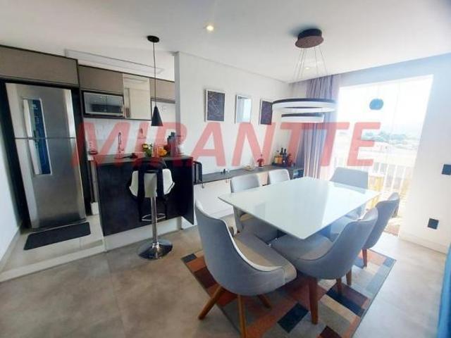 Apartamento de 47m² com 2 quartos