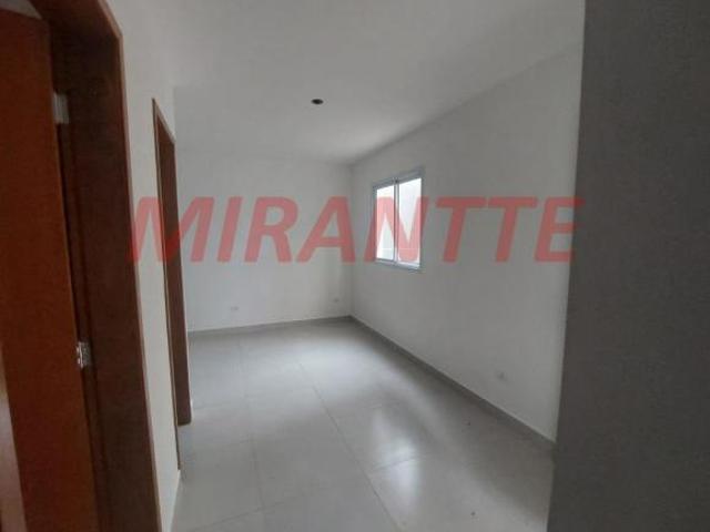 Apartamento de 44m² com 2 quartos