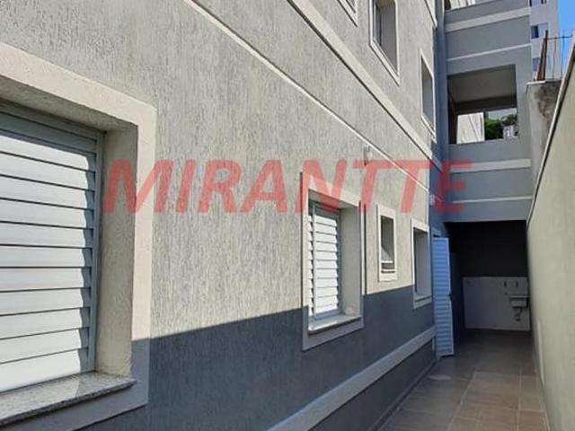Apartamento de 44m² com 2 quartos