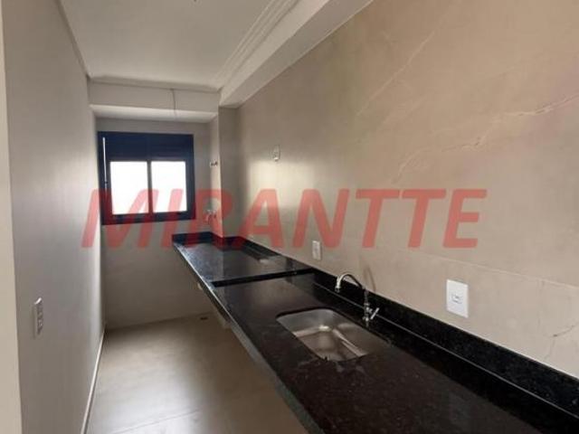 Apartamento de 44m² com 2 quartos