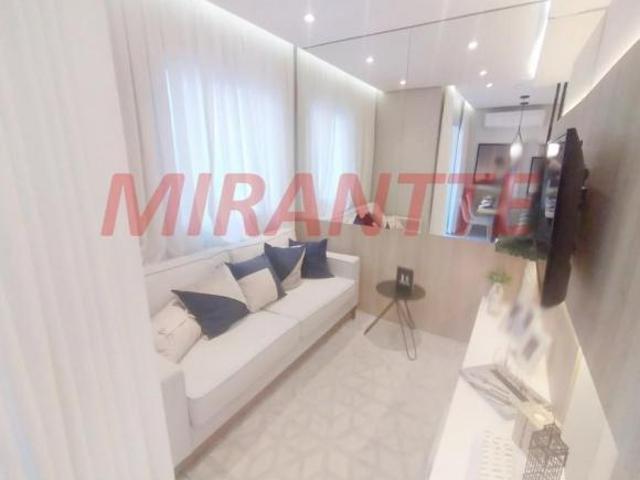 Apartamento de 44m² com 2 quartos