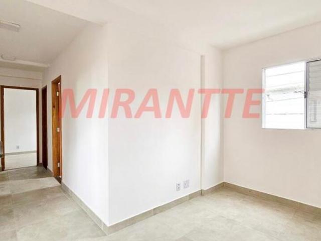 Apartamento de 44m² com 2 quartos