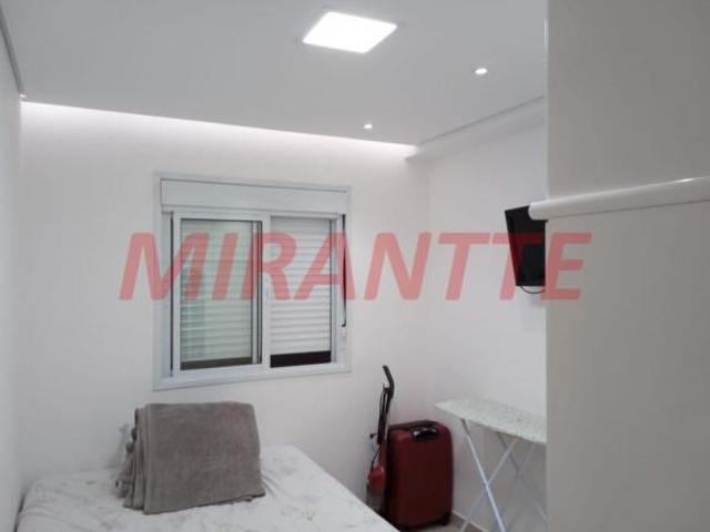 Apartamento de 44m² com 2 quartos