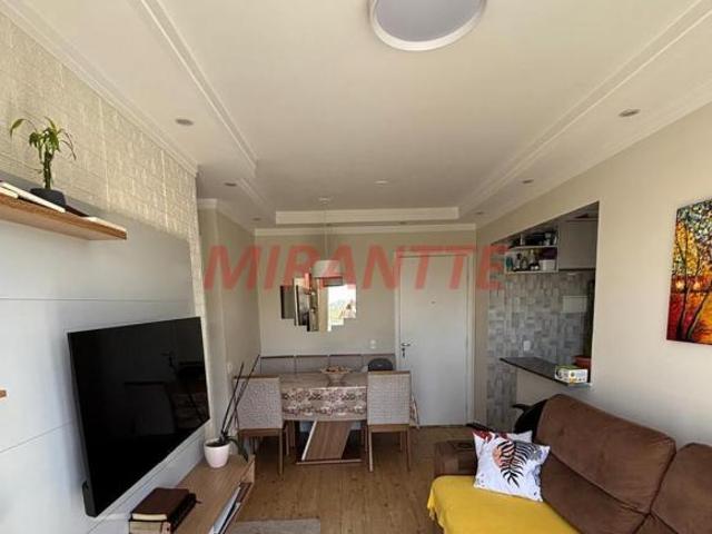 Apartamento de 45m² com 2 quartos