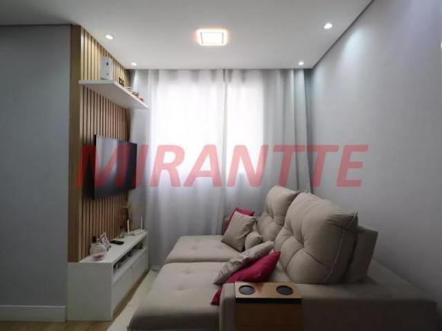 Apartamento de 45m² com 2 quartos