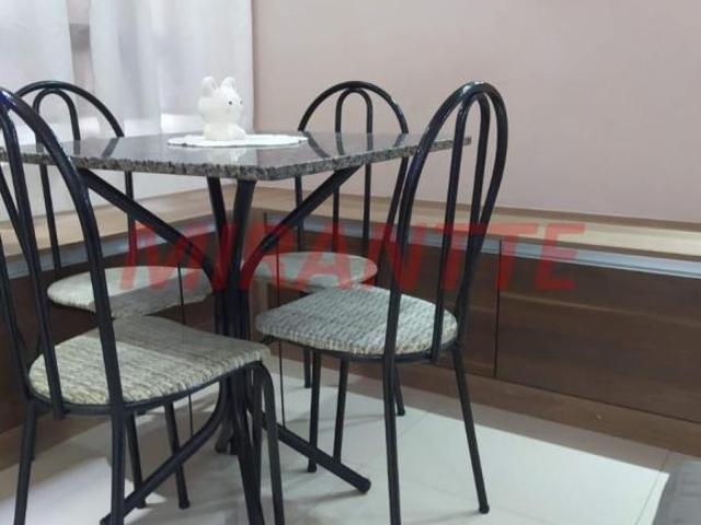 Apartamento de 46m² com 2 quartos