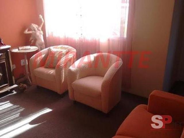 Apartamento de 46m² com 2 quartos