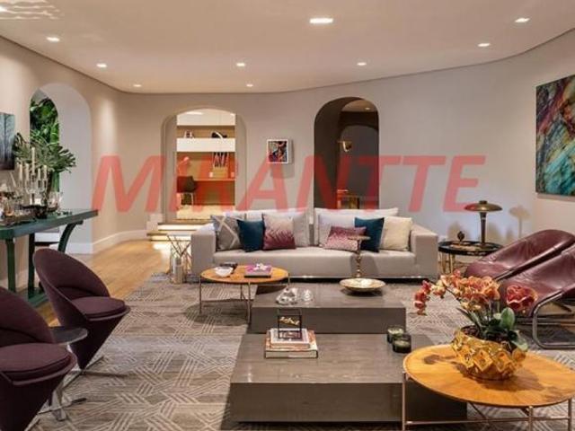 Apartamento de 475m² com 4 quartos