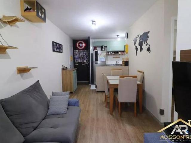 Apartamento de 48m²| 2 Quartos| Vaga Livre e Varanda no Quitaúna / Osasco