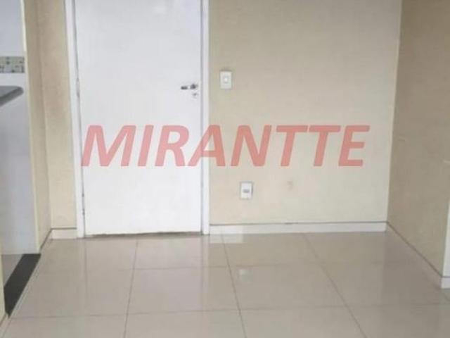 Apartamento de 48m² com 2 quartos