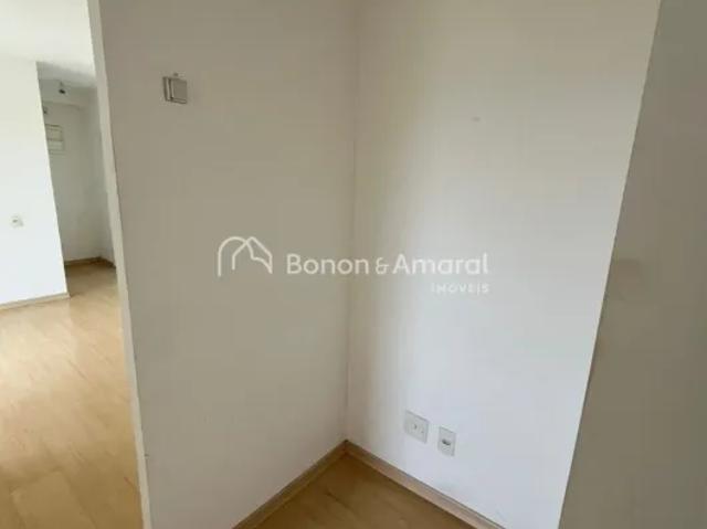 Apartamento de 49m² com 2 dormitórios e vaga coberta no Residencial Nogueira