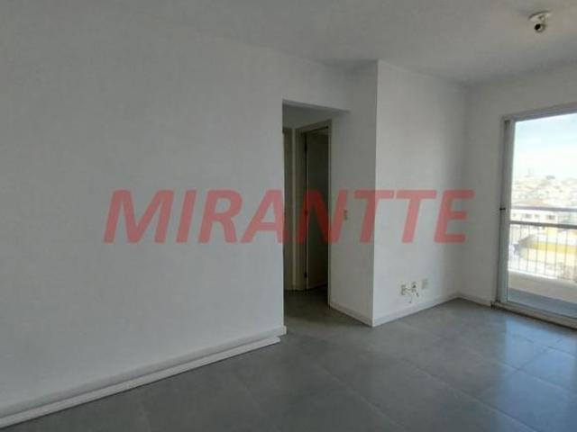 Apartamento de 49m² com 2 quartos