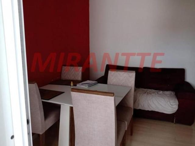 Apartamento de 49m² com 2 quartos