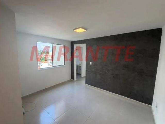 Apartamento de 49m² com 2 quartos